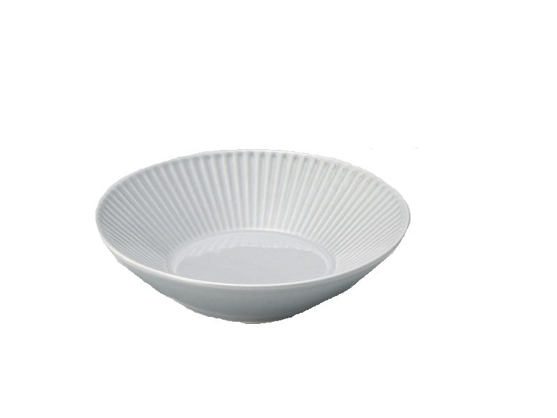 原産国:中国 材質:本体:磁器 商品サイズ:13cm ×34cm ×13cm 内容量:1個入 種類:アソートなし ・電子レンジok、食洗器