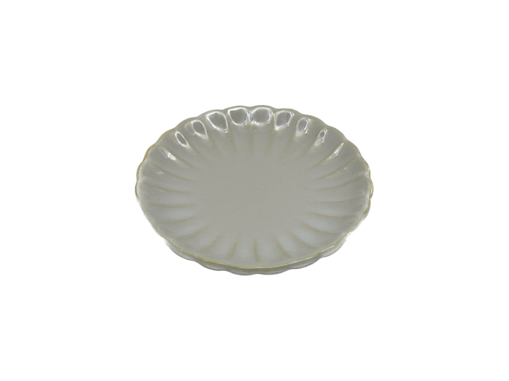 プレート（菊、約10cm、ホワイト） - ダイソーネットストア【公式】